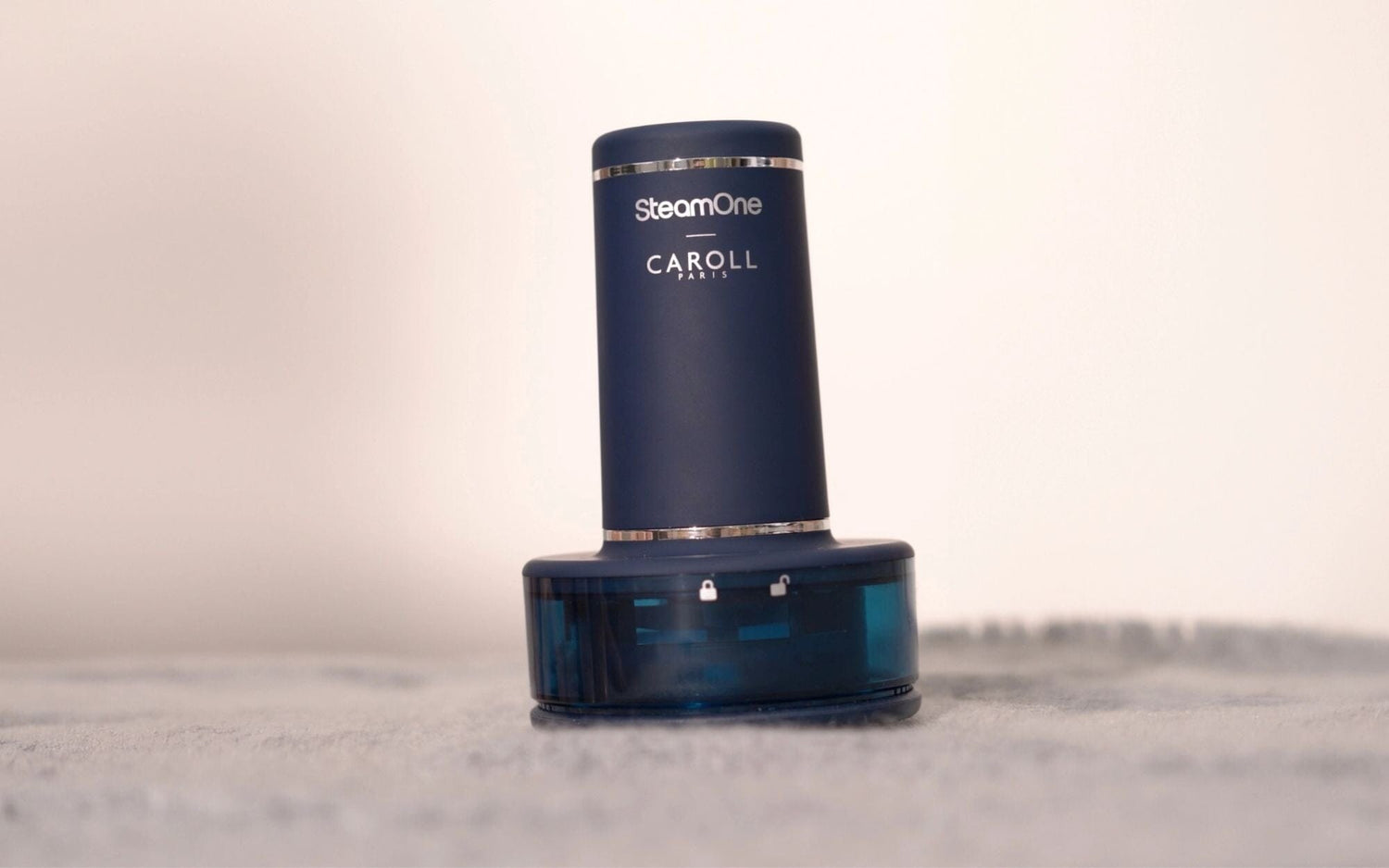 SteamOne x Caroll : une collaboration élégante pour vos vêtements